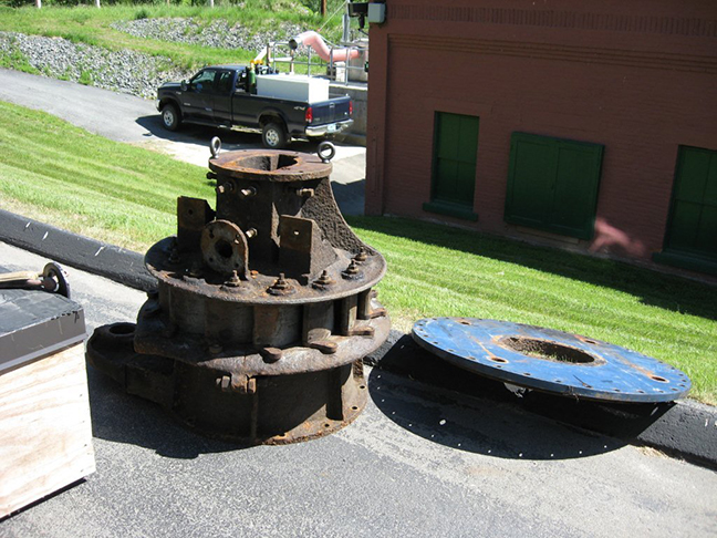 NEWPORT HYDRO - Canadian Hydro Components